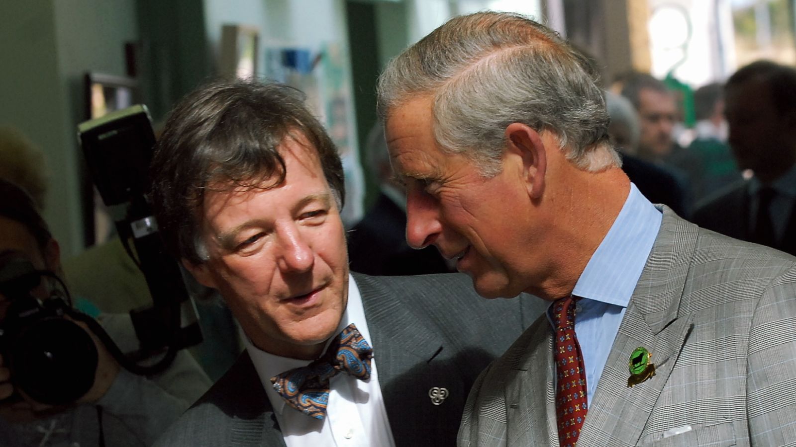 How will the King be treated? A look at medical team of monarch who ...