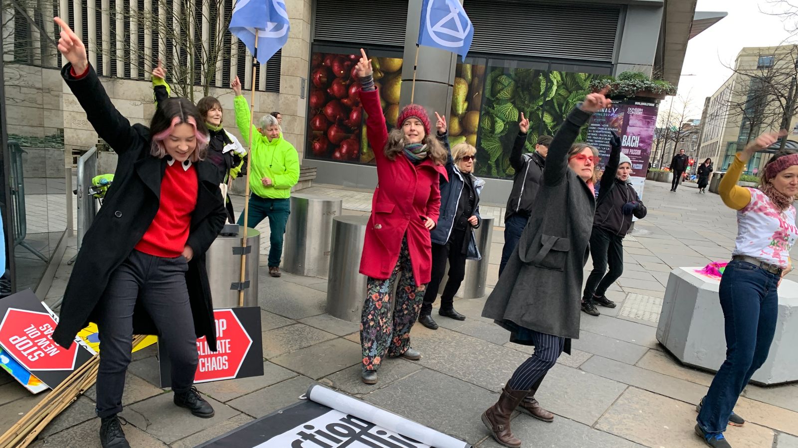 Extinction Rebellion: Climate activists stage protest dancing to Stayin ...