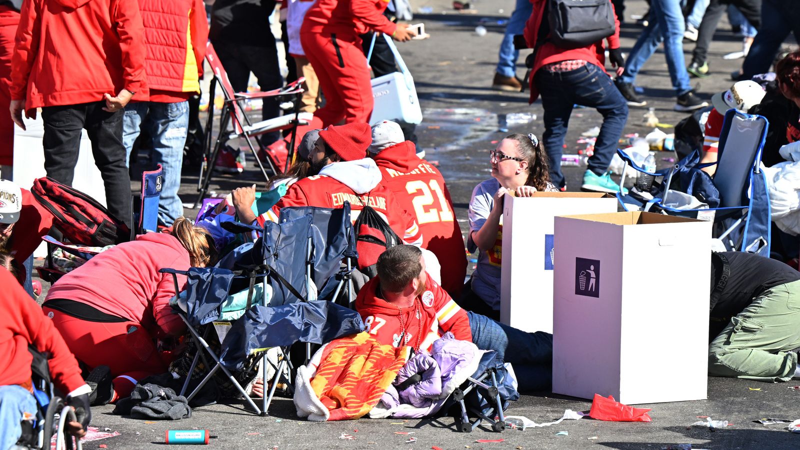 Kansas City Chiefs' Super Bowl parade shooting leaves one dead and 21 injured | US News | Sky News