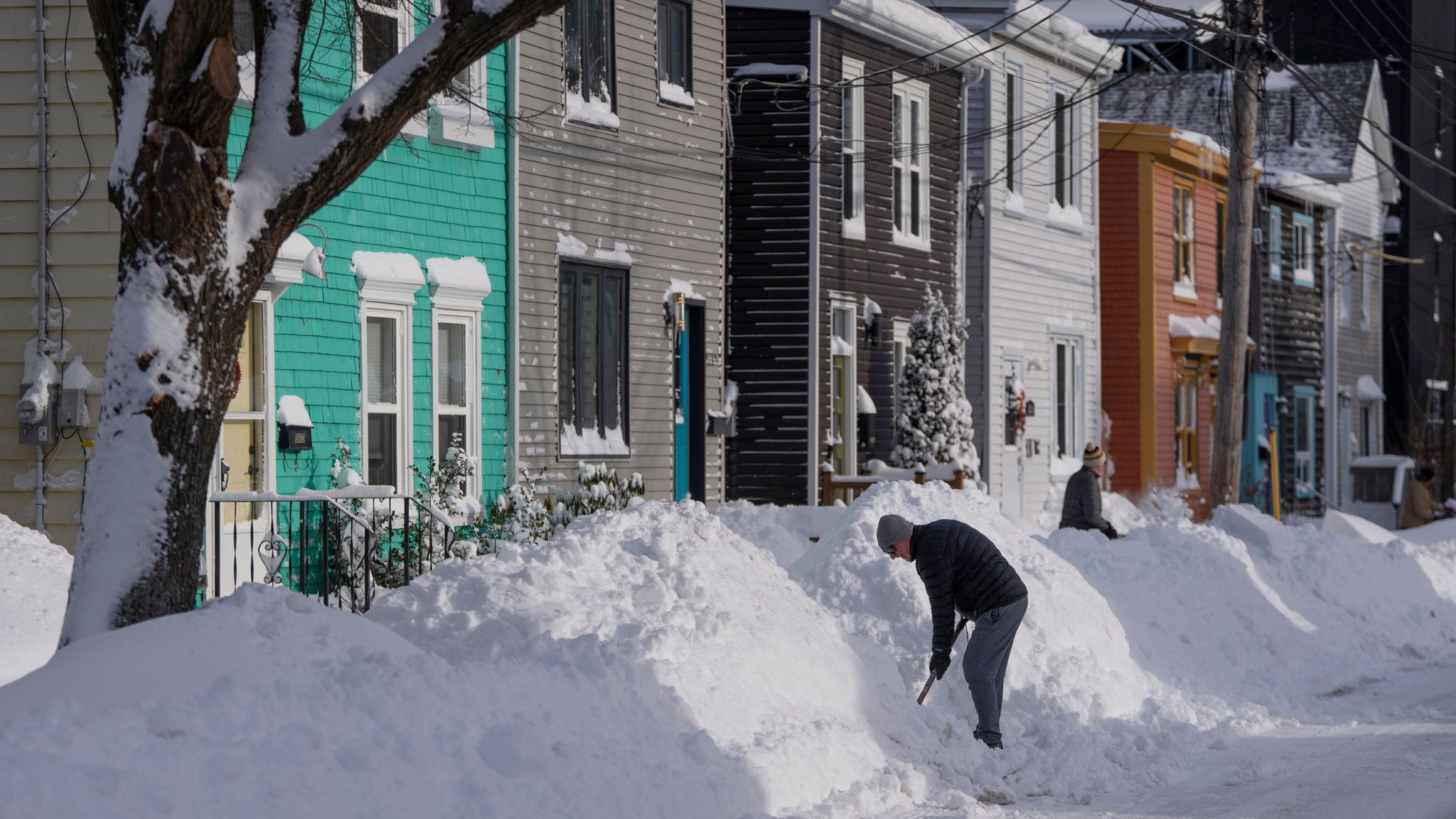 Storm Nor'easter: US and Canadian cities deal with aftermath of ...