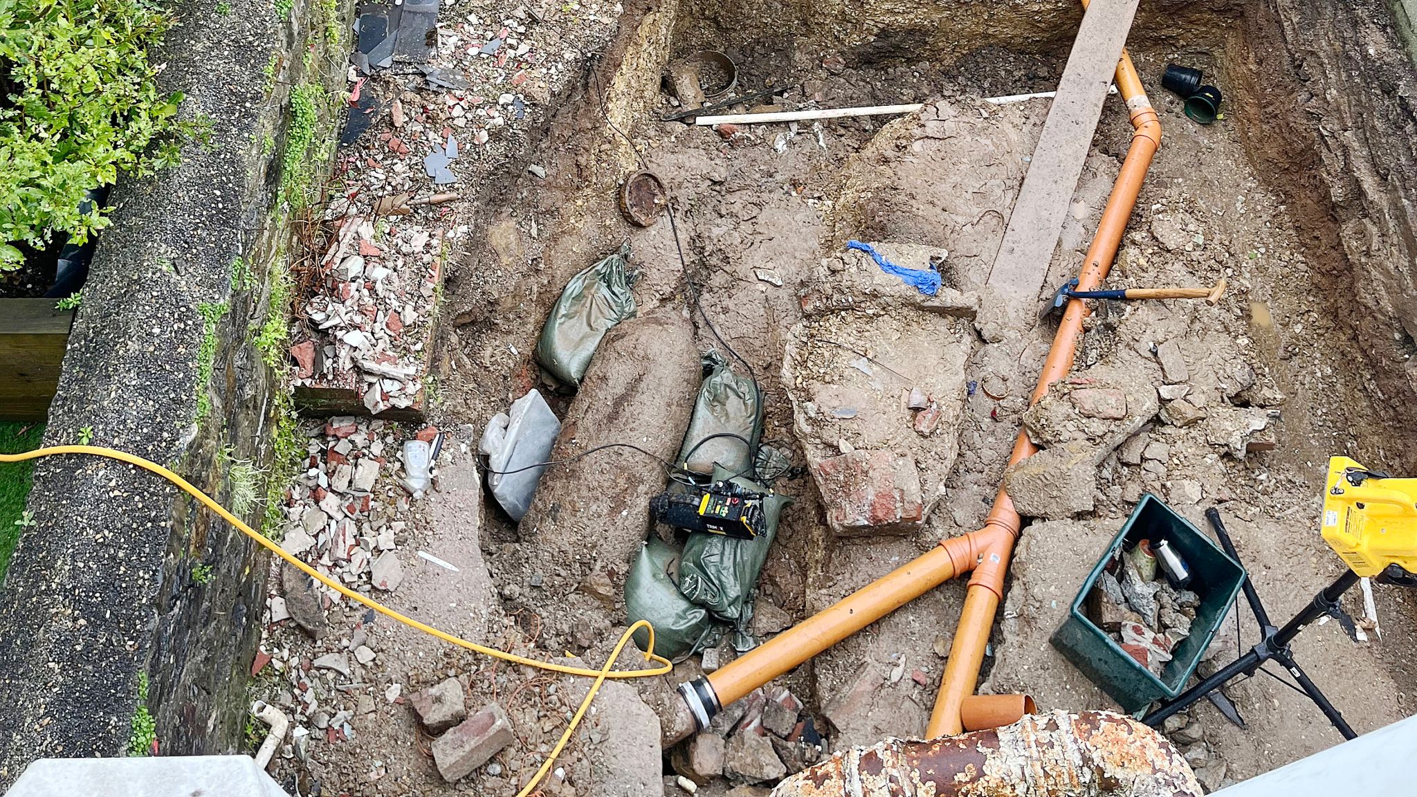 Unexploded WWII bomb found in Plymouth to be moved by military convoy ...