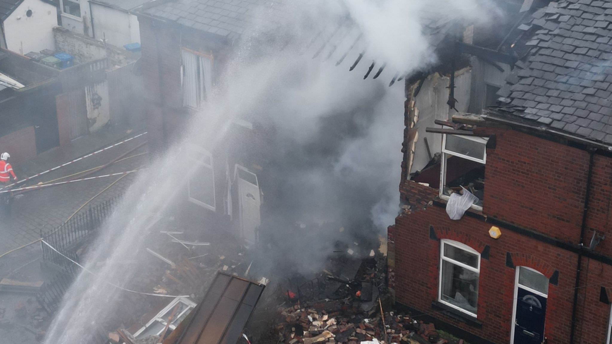 Primary school evacuated after 'gas explosion' in nearby house | UK ...