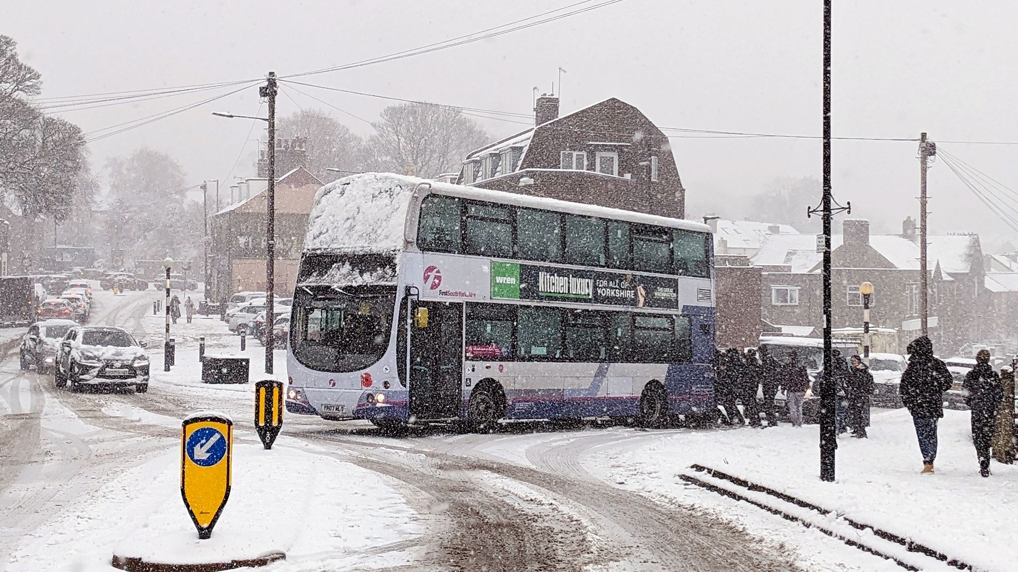 Uk Weather Scotland Faces Snow Warning As Hundreds Of Flood Alerts