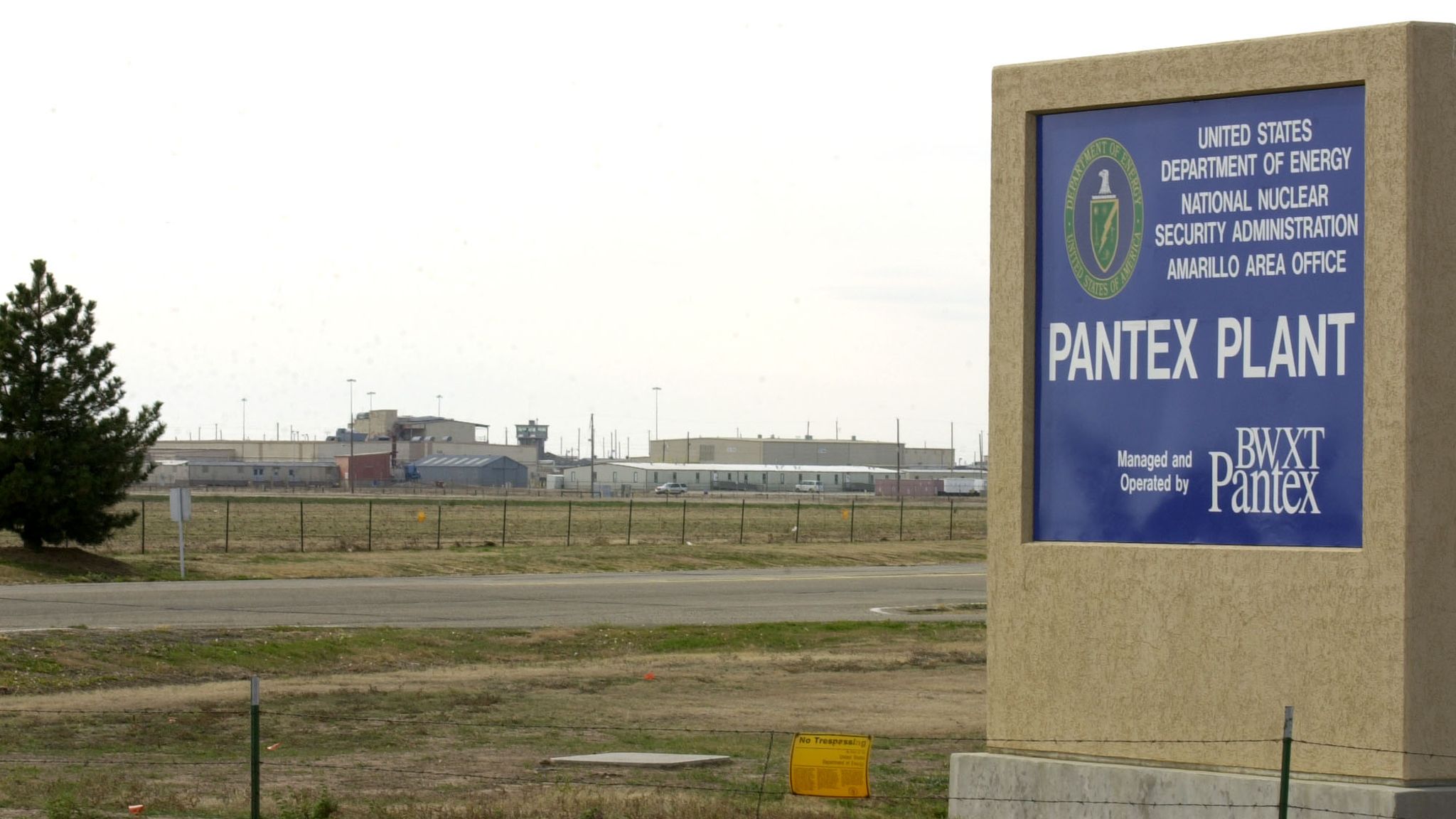 Texas: Disaster declaration issued and nuclear weapons plant shut down ...