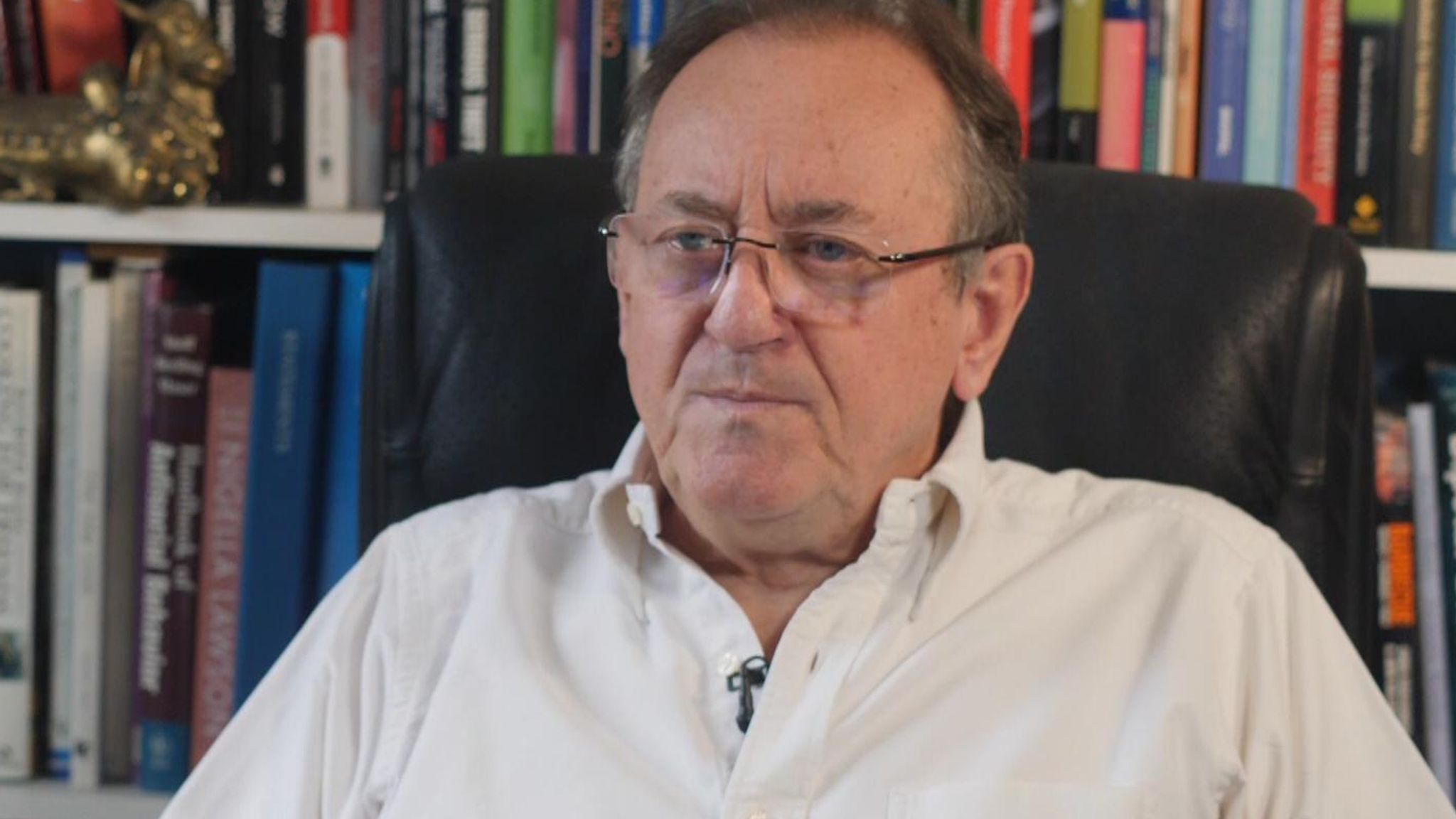 NHS psychiatric care 'collapsing' amid 'unsafe' mixed wards, bed ...