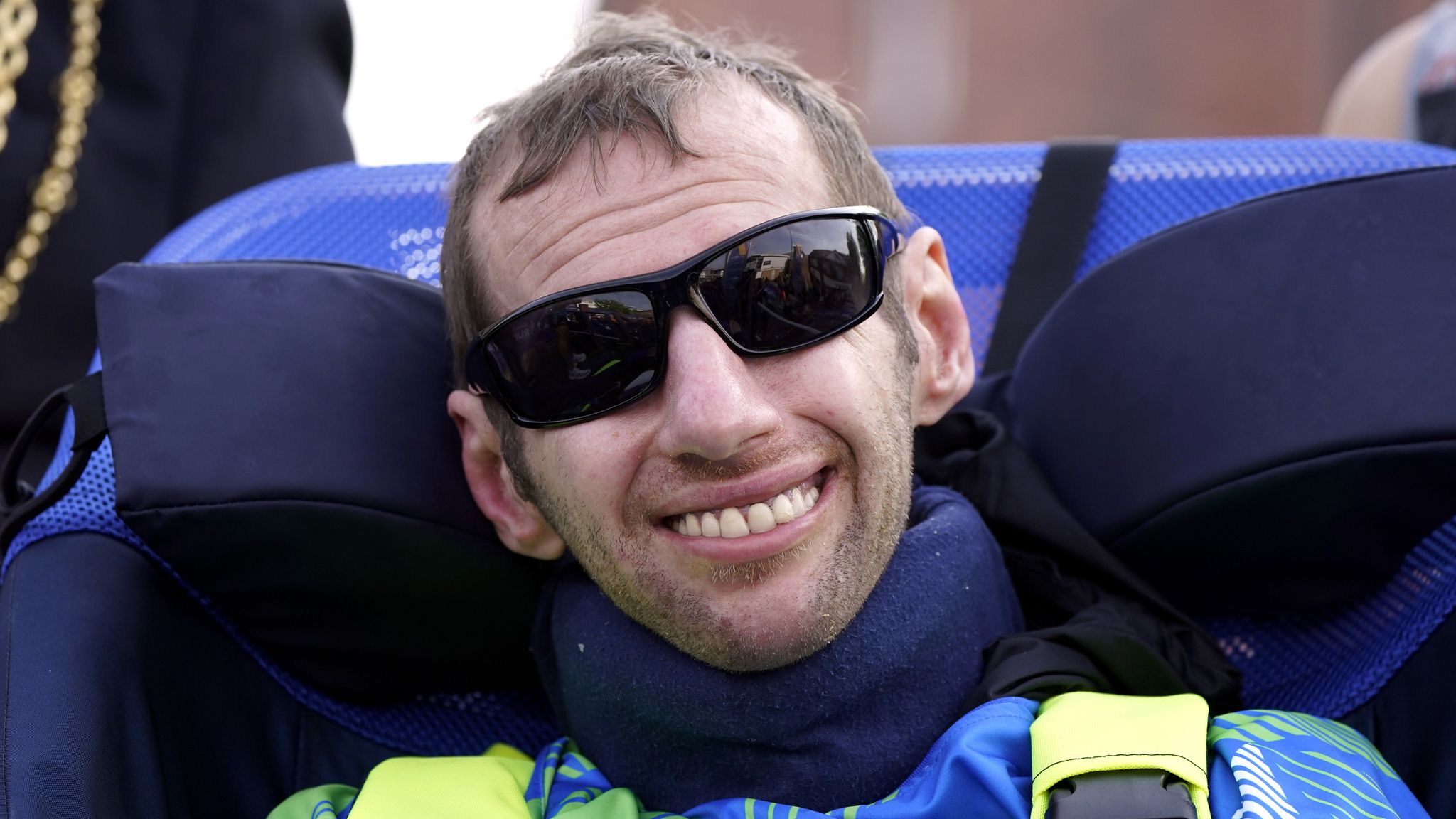 Rob Burrow: Leeds Rhinos star 'left messages for his children' before ...