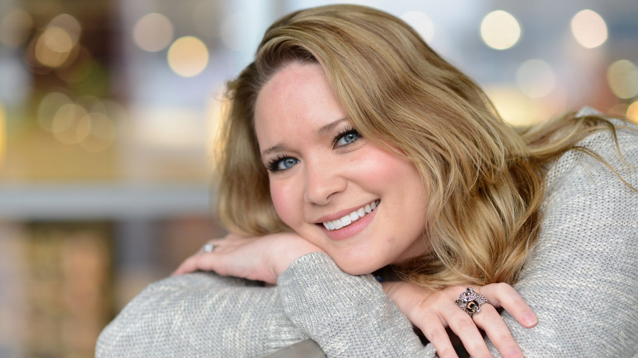 BookTok trend and 'publishing phenomenon' Sarah J Maas sends Bloomsbury profits soaring | Money ...