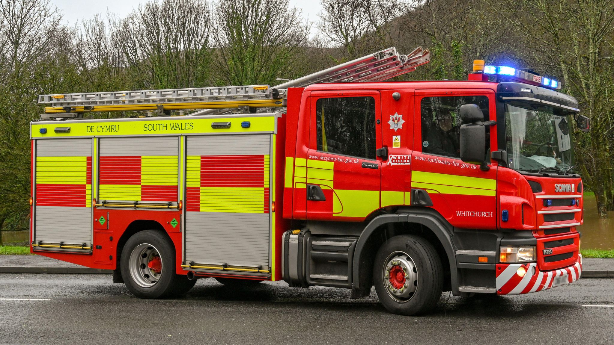 South Wales Fire Service: Welsh government announces intervention after ...