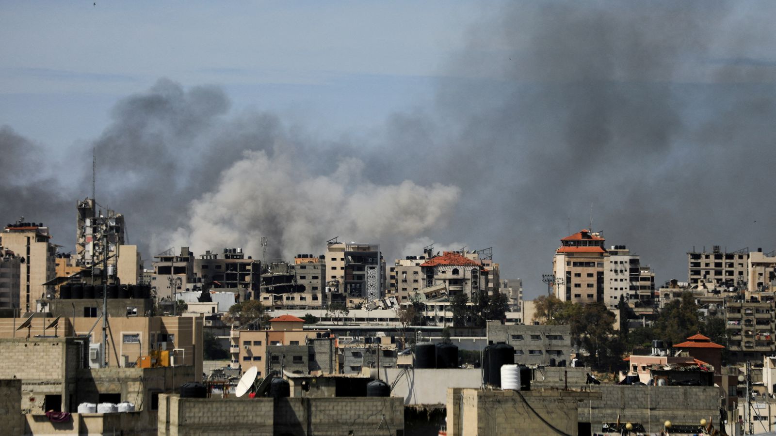 UN Security Council passes resolution demanding Gaza ceasefire - as US ...