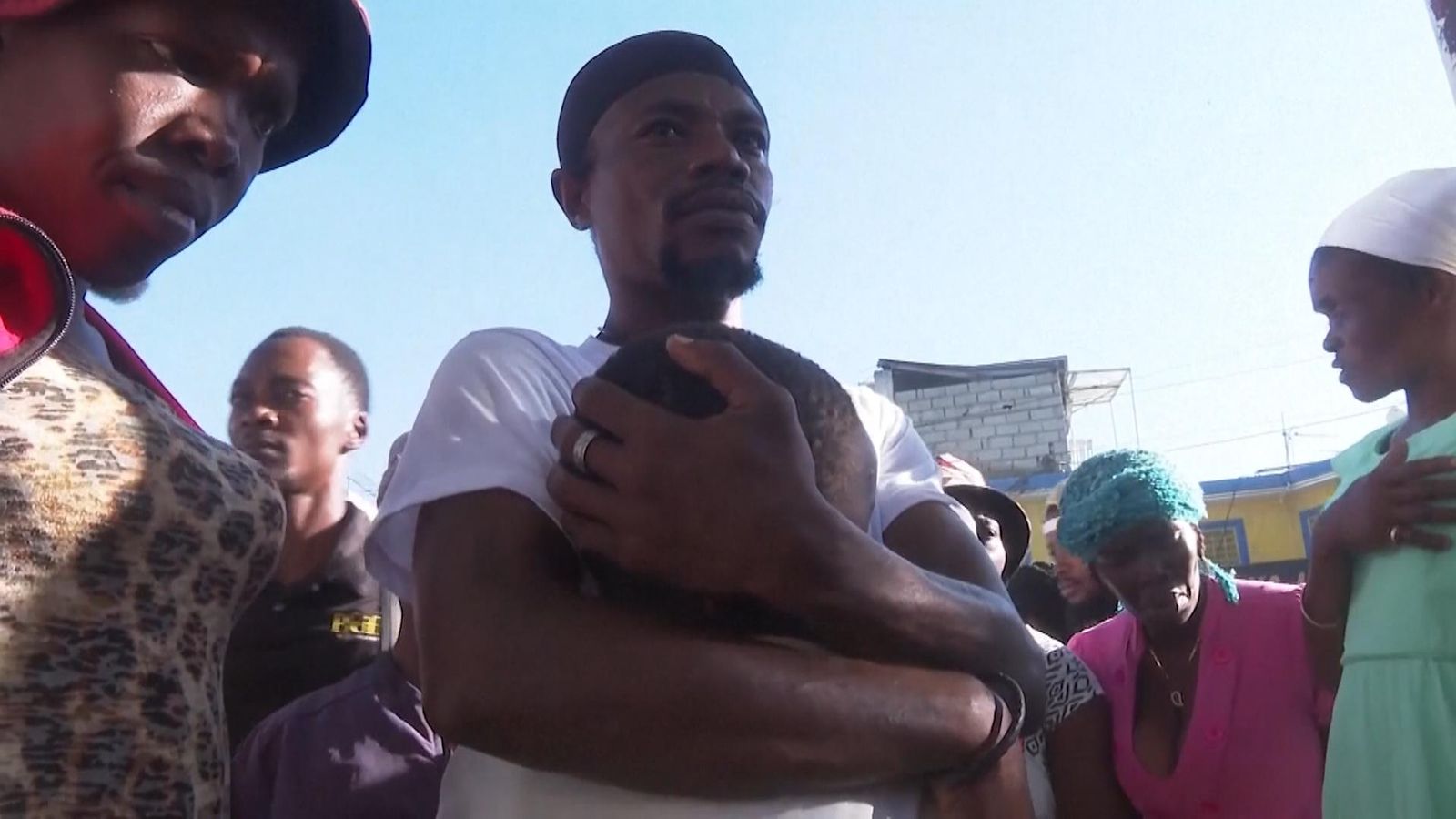Haiti: Bodies seen in streets as gangs attack upscale areas of capital ...