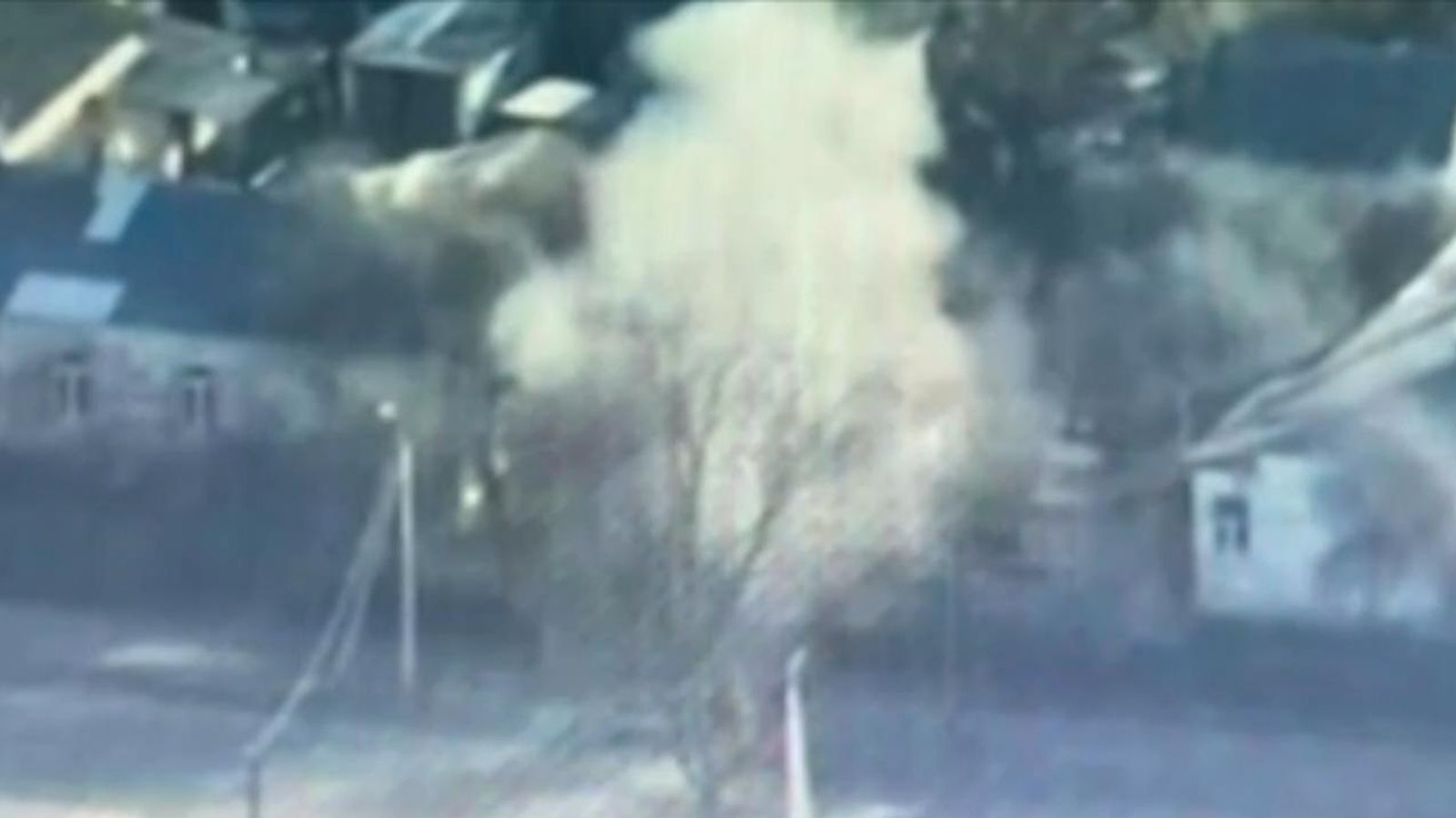 Anti-Putin paramilitary group attacks Russian village | World News | Sky News