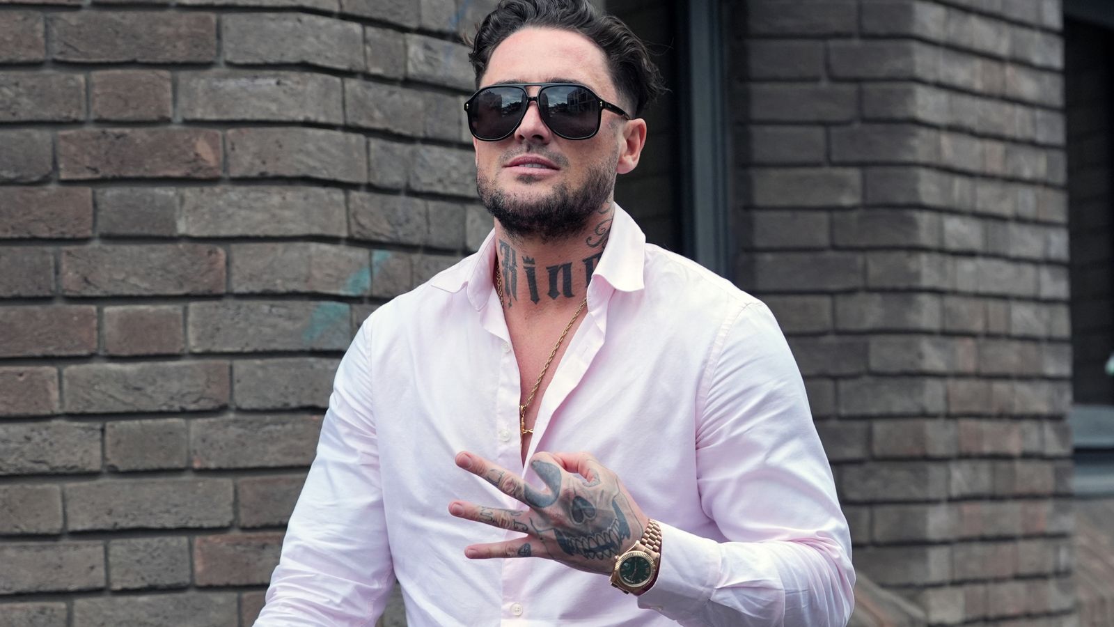 Stephen Bear ordered to pay £22,000 over profits made from Georgia ...