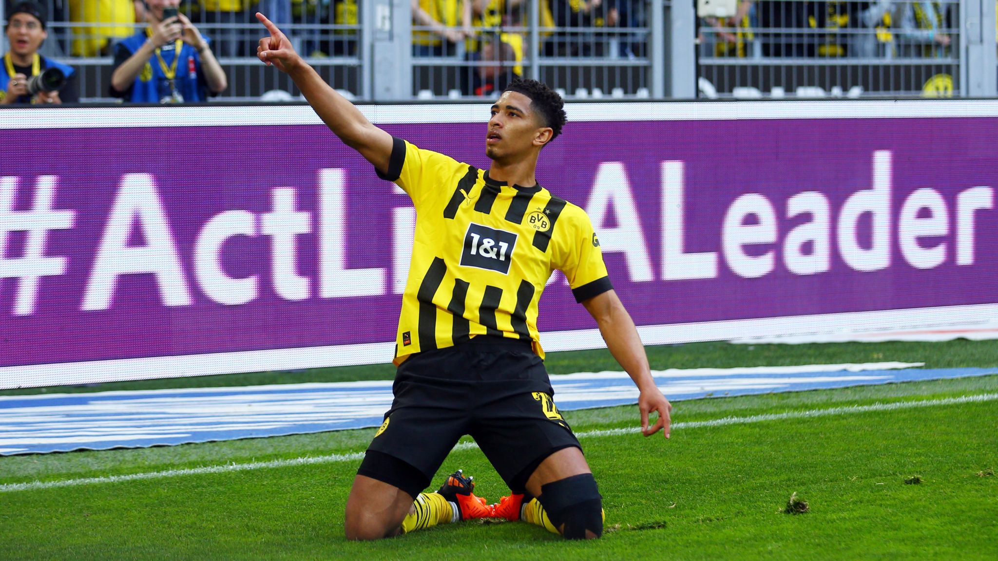 Jude Bellingham: I go to work like everyone else and feel quite normal ...