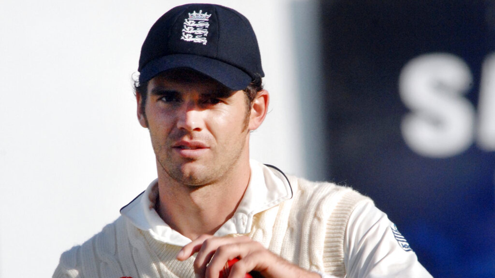 England's Jimmy Anderson becomes first fast bowler to take 700 wickets ...