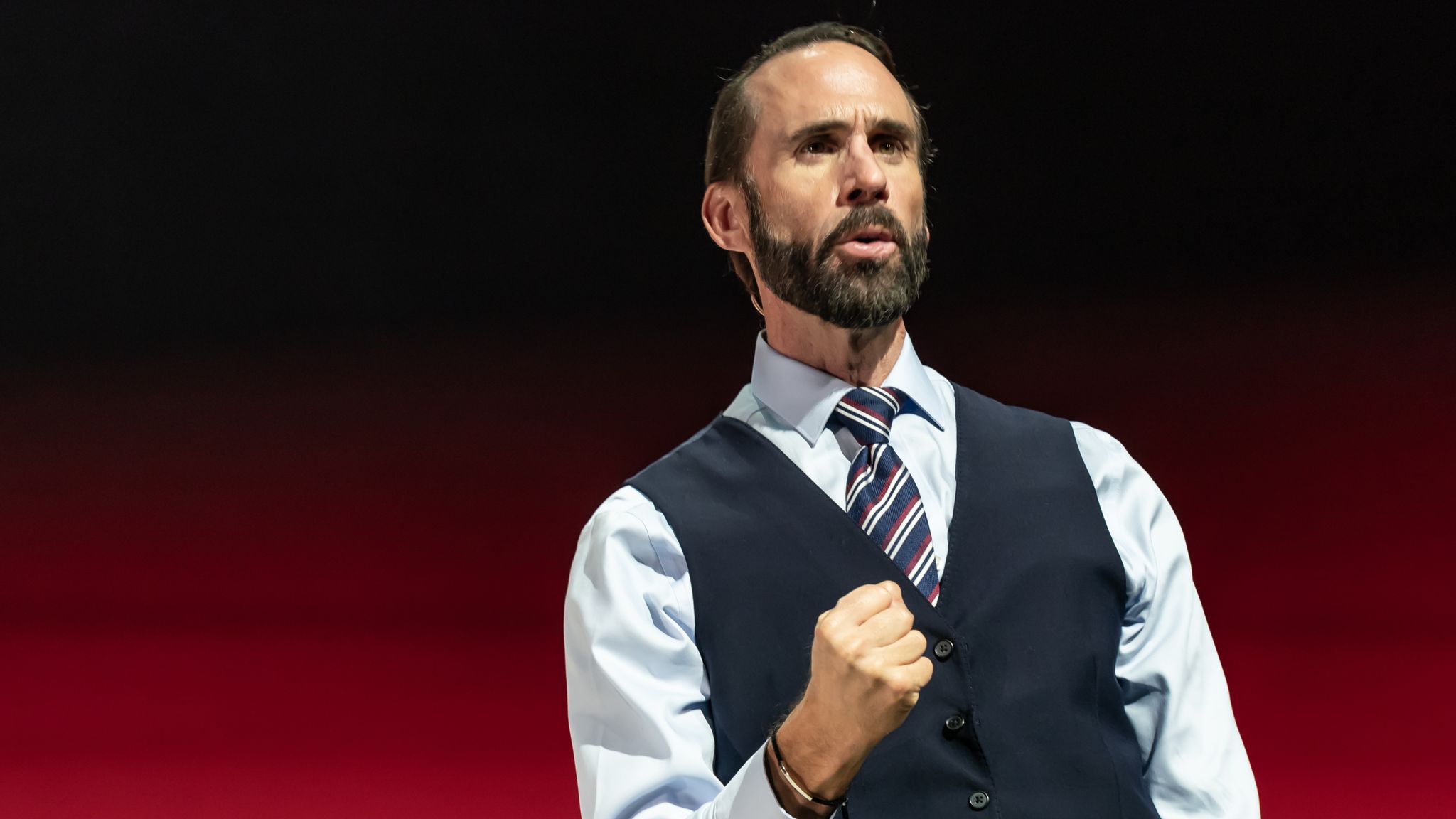 Olivier Awards 2024: Sarah Jessica Parker, Nicole Scherzinger, Sarah ...