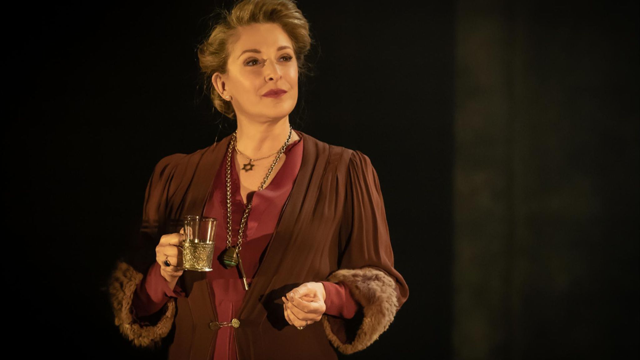 Tracy-Ann Oberman: Death threats against Jewish actress see security ...