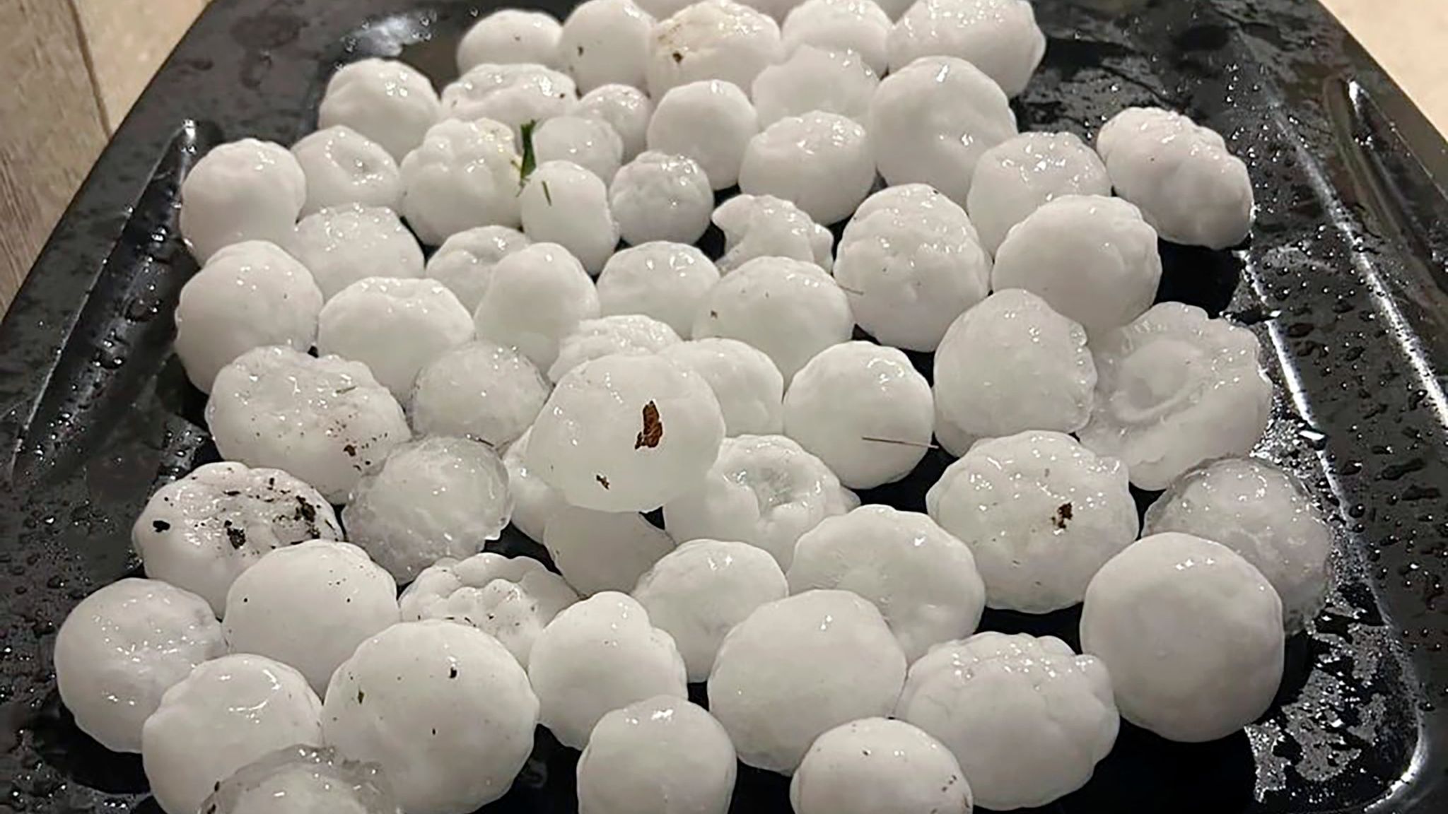 Four feet of snow and 'gorilla hail' set to fall in parts of US | US ...