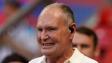 Paul Gascoigne says he is a 'sad drunk' living in his agent's spare ...