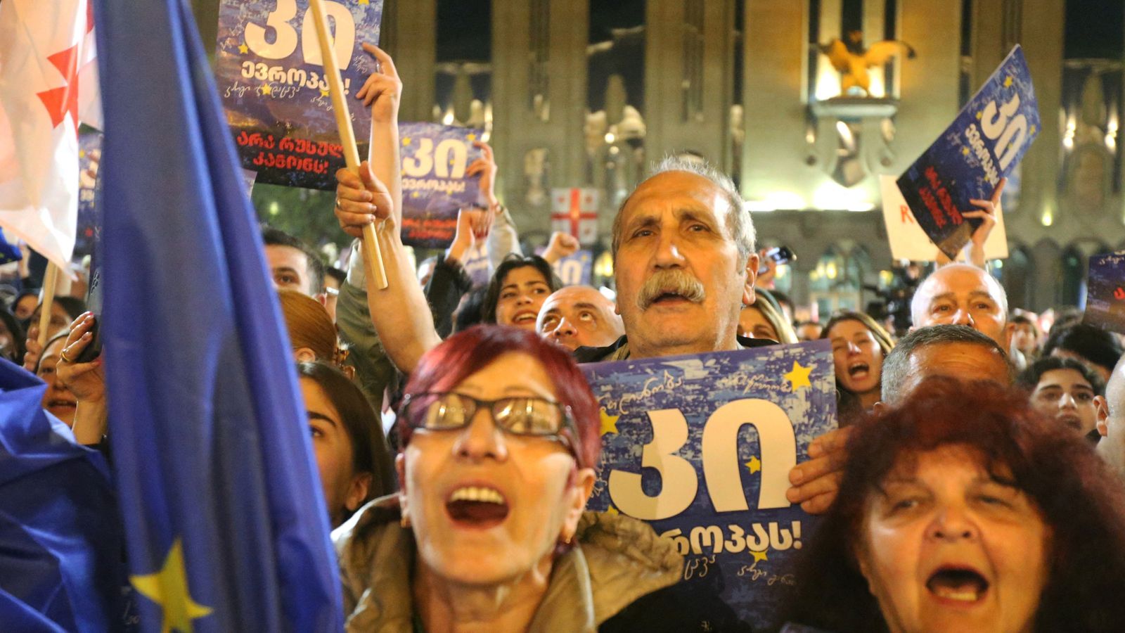 Georgians protest against 'Russian law' that will test the country's ...