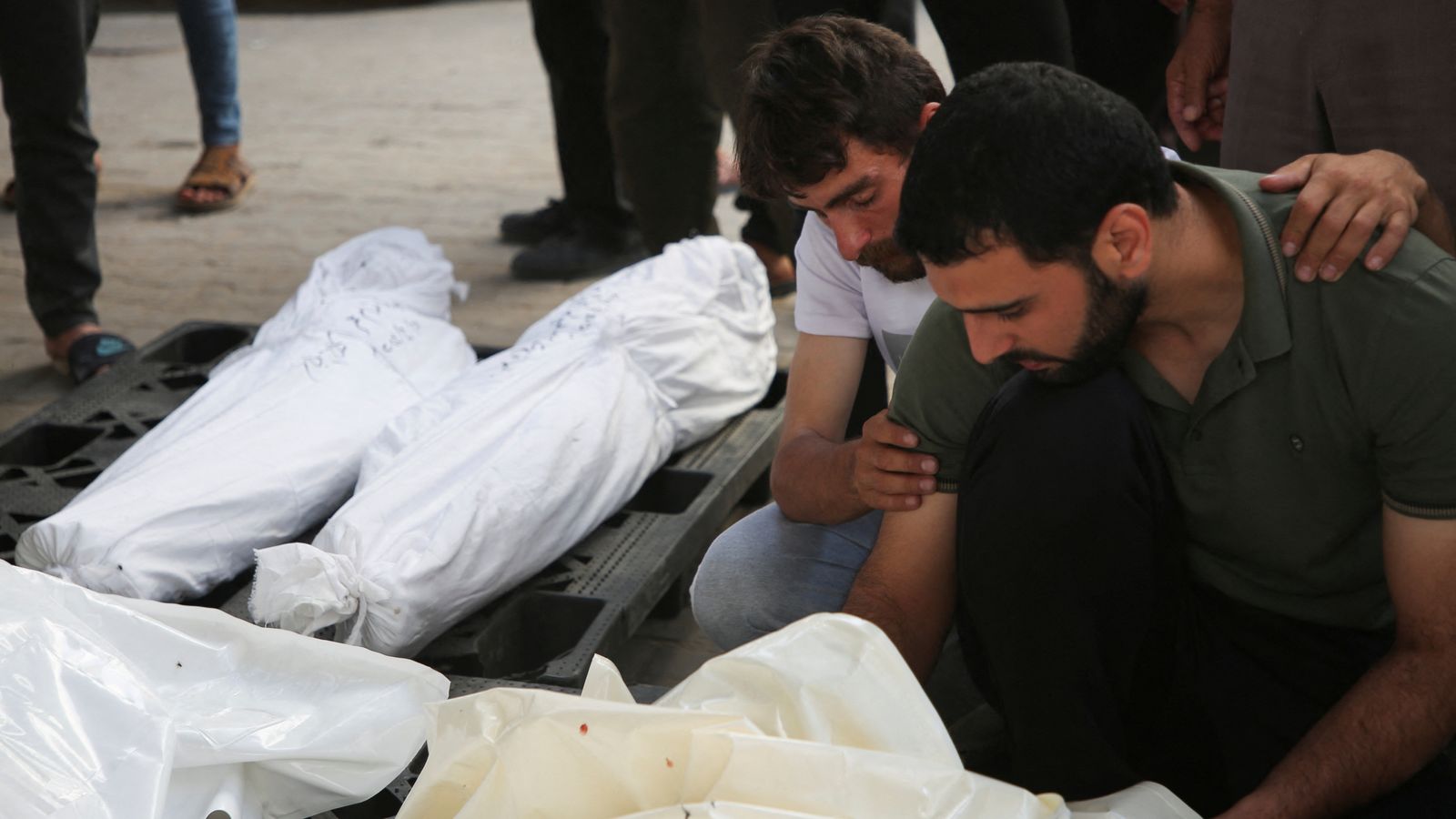 UK warship HMS Diamond shoots down Houthi missile - as Palestinian ...