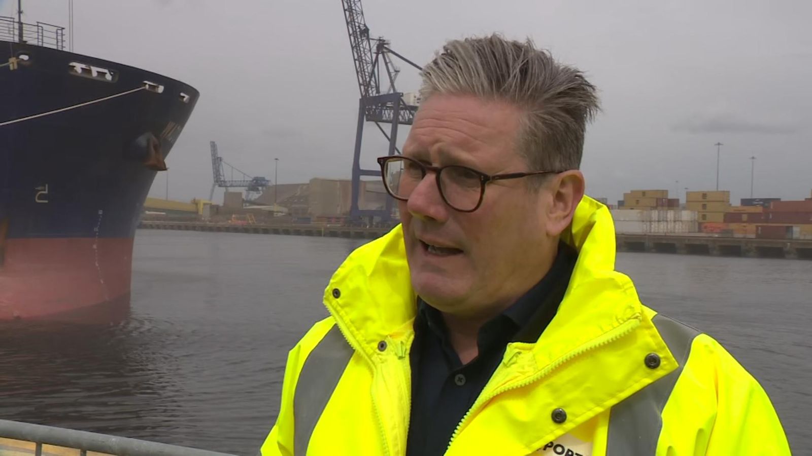 Keir Starmer has 'complete confidence' in Angela Rayner as allegations ...