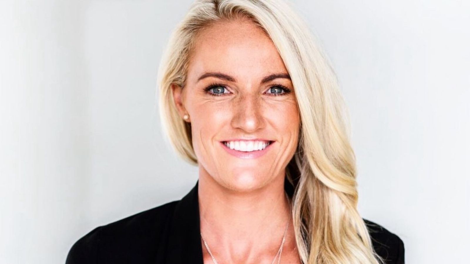 New mum Ash Good, 38, named as one of Sydney knifeman's victims | World ...