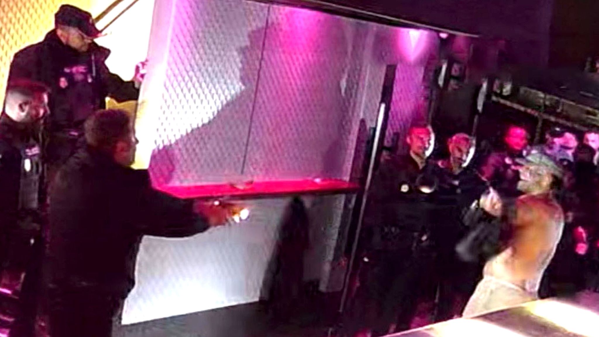 Billy Vunipola: England rugby star issues statement after arrest in Spain - as pictures of ...