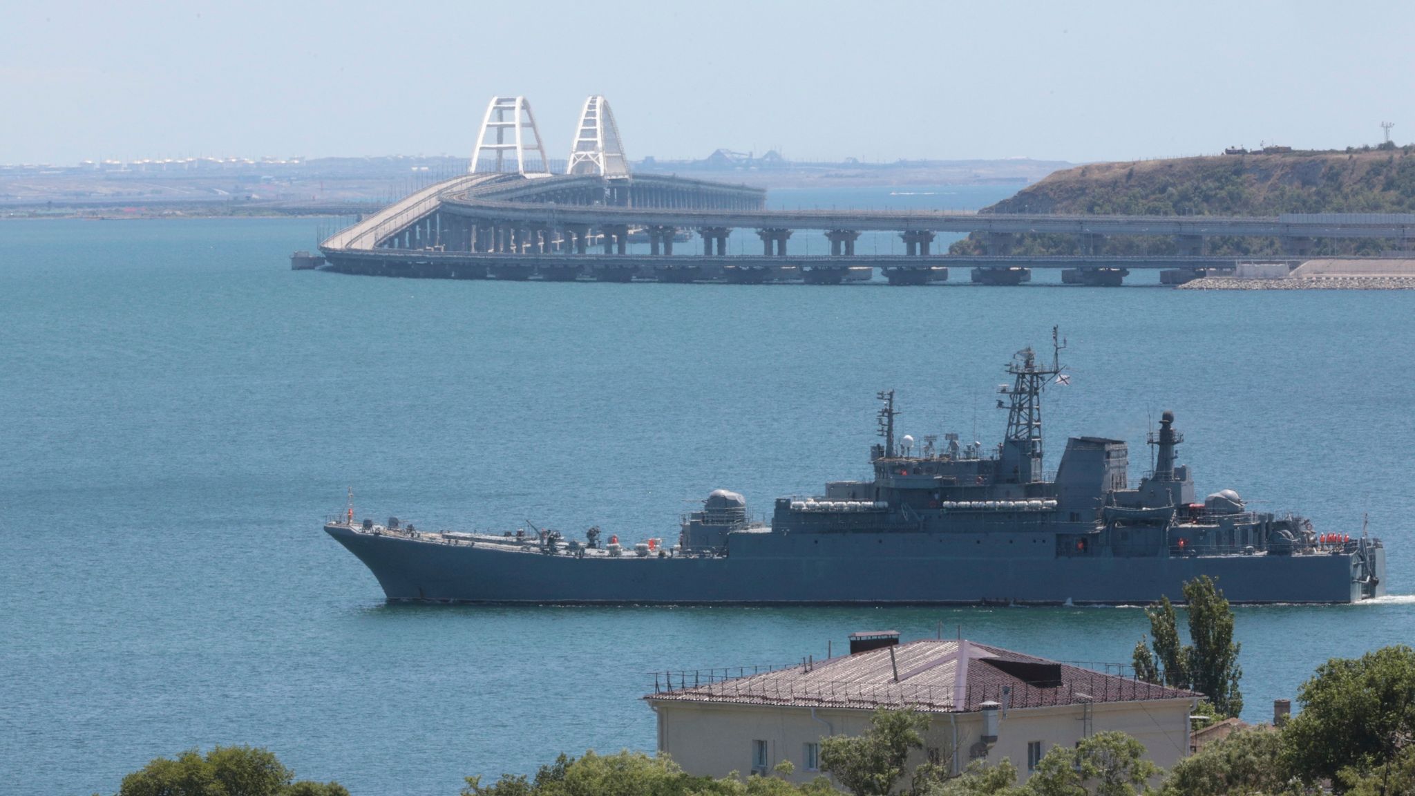 Is the Russian fleet abandoning Crimea? Ukraine claims to have reduced ...