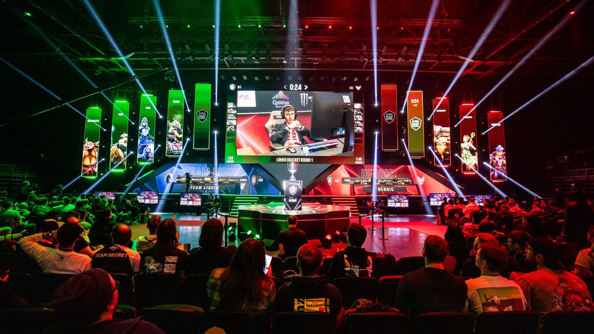 ESL One Birmingham: Thousands of fans head to West Midlands to watch professional video gamers ...
