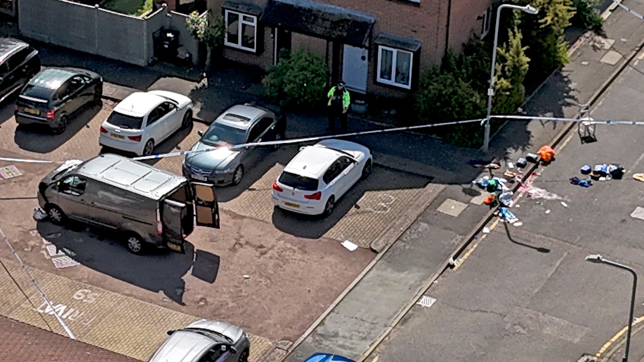 Hainault sword attack: Witnesses heard 'screams and shrieking' and saw ...