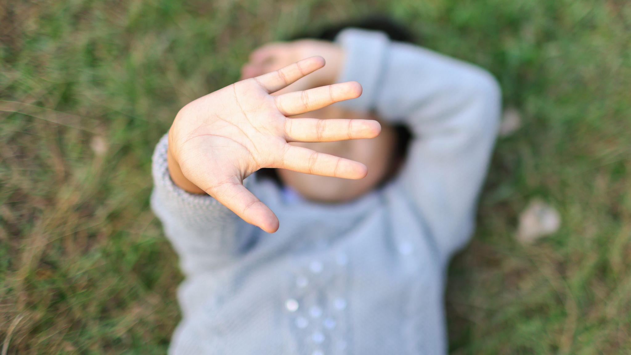 Smacking children should be banned in England and Northern Ireland ...