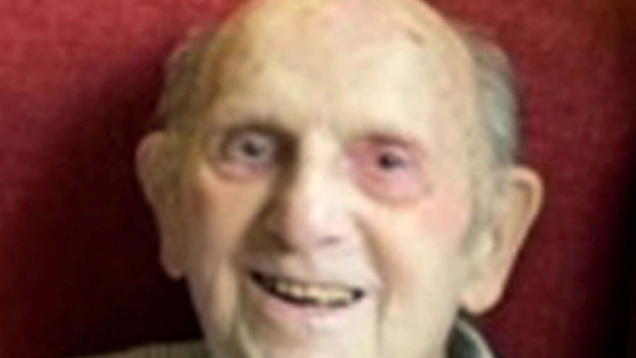 Cardiff wartime hero honoured 83 years after saving iconic city centre ...