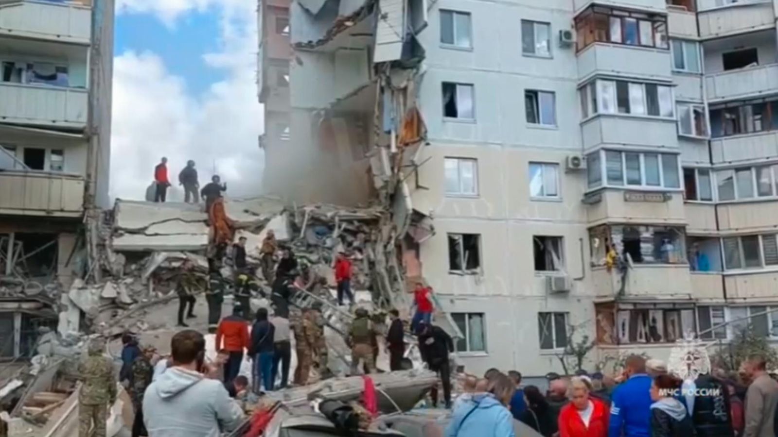 Russia: Rescue workers search through rubble after Ukrainian strike on ...