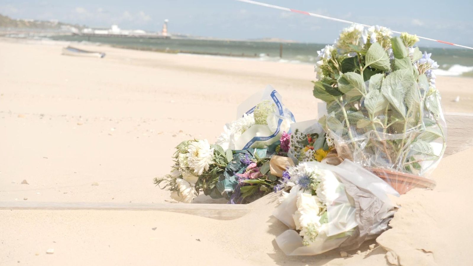 Manhunt for Bournemouth beach attacker enters fourth day after fatal ... Manhunt for Bournemouth beach attacker enters fourth day after fatal ...
