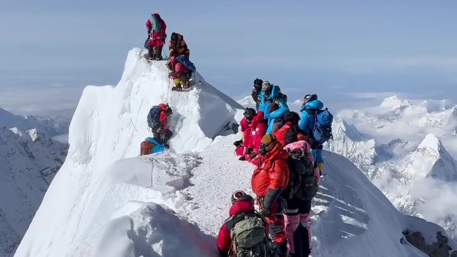 British man missing and feared dead after reaching Mount Everest summit ...