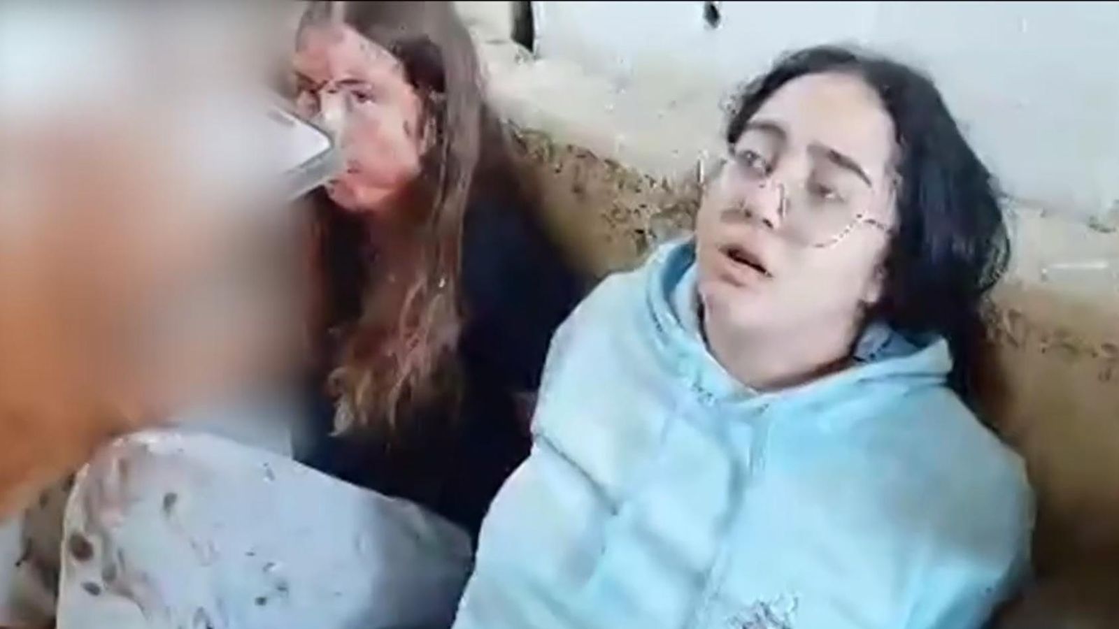 Video showing bloodied Israeli female soldiers captured by Hamas ...