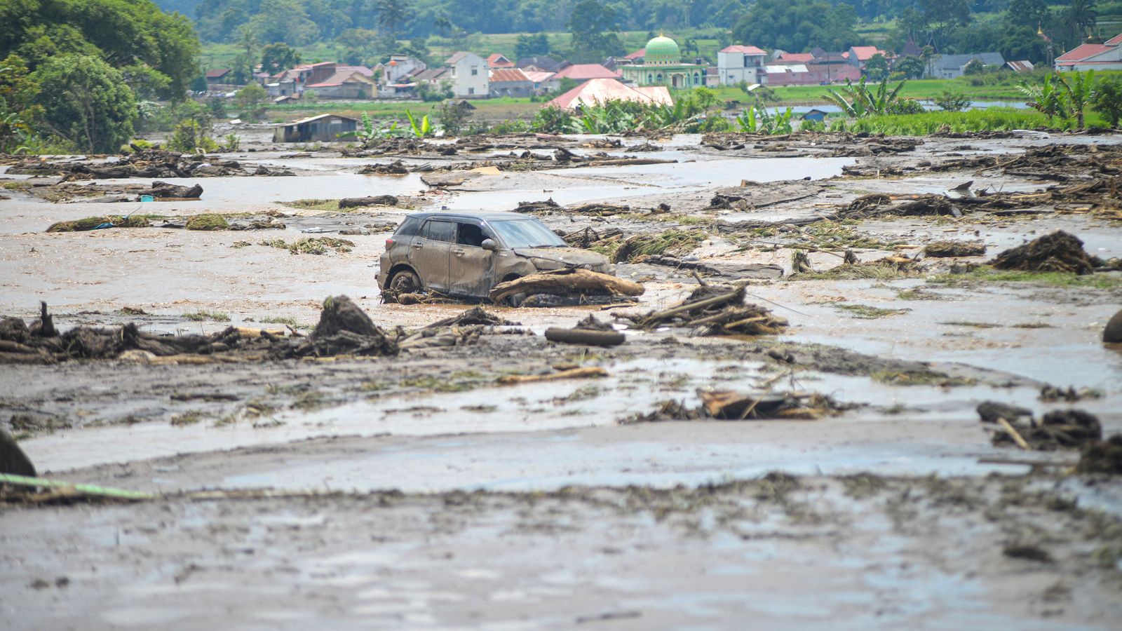 Cold lava landslides and flash floods leave 43 dead in Indonesia after ... Cold lava landslides and flash floods leave 43 dead in Indonesia after ...