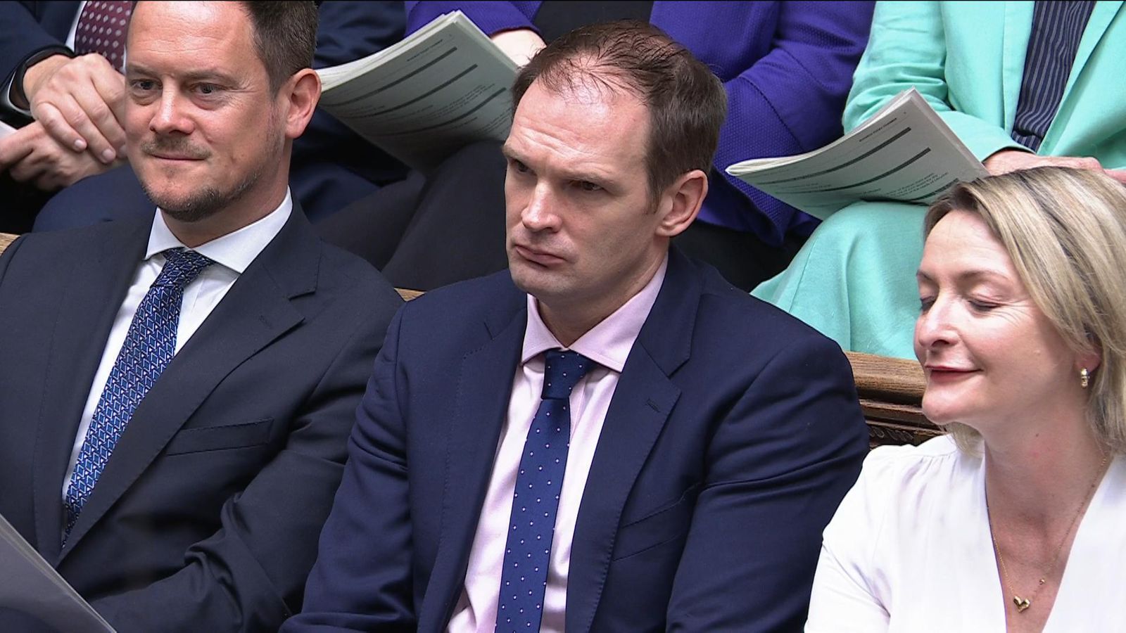 Keir Starmer welcomes defecting Tory MP to Labour benches at Prime ...