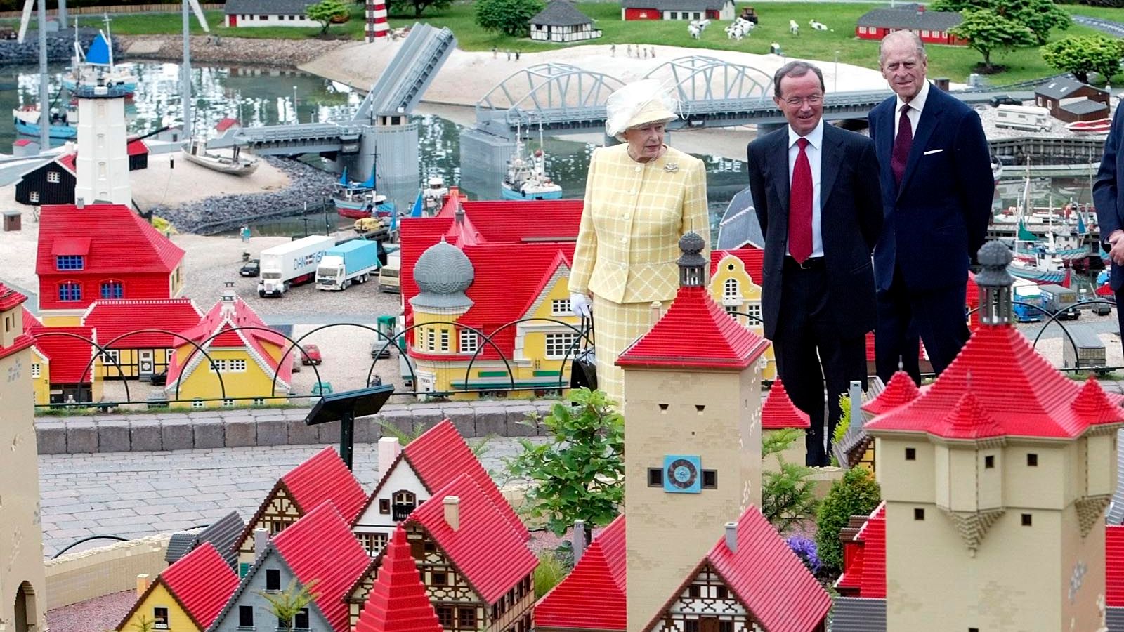 Legoland: Fire destroys part of theme park in Denmark | World News ...