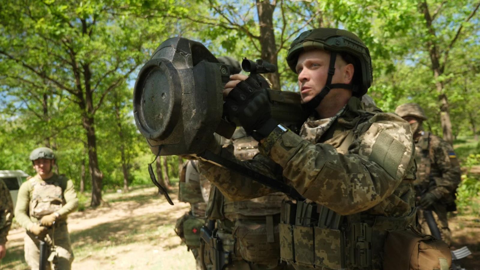 Ukrainian troops train without enough ammunition | World News | Sky News