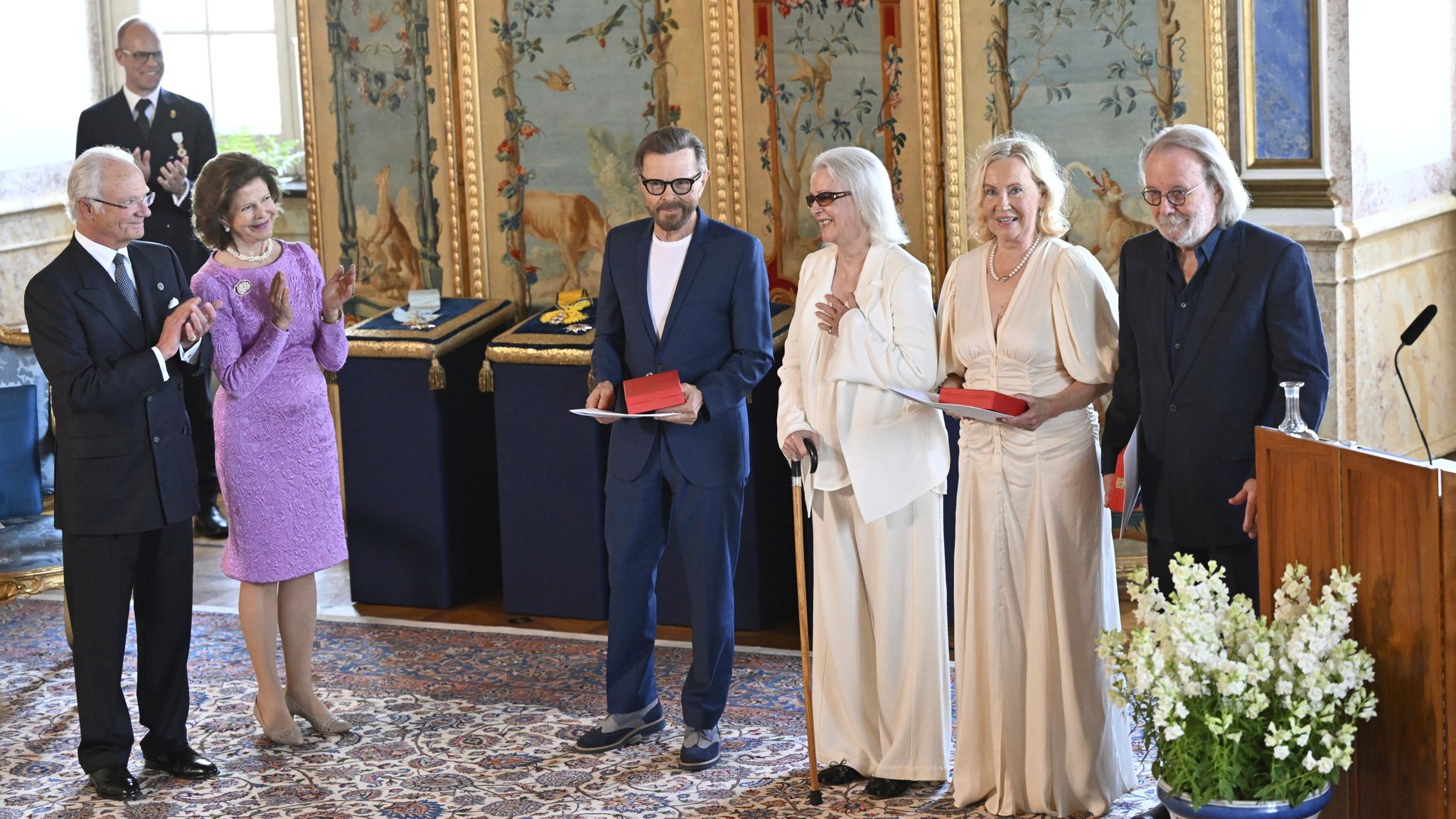 ABBA receive prestigious Order of the Vasa knighthood in their native ...