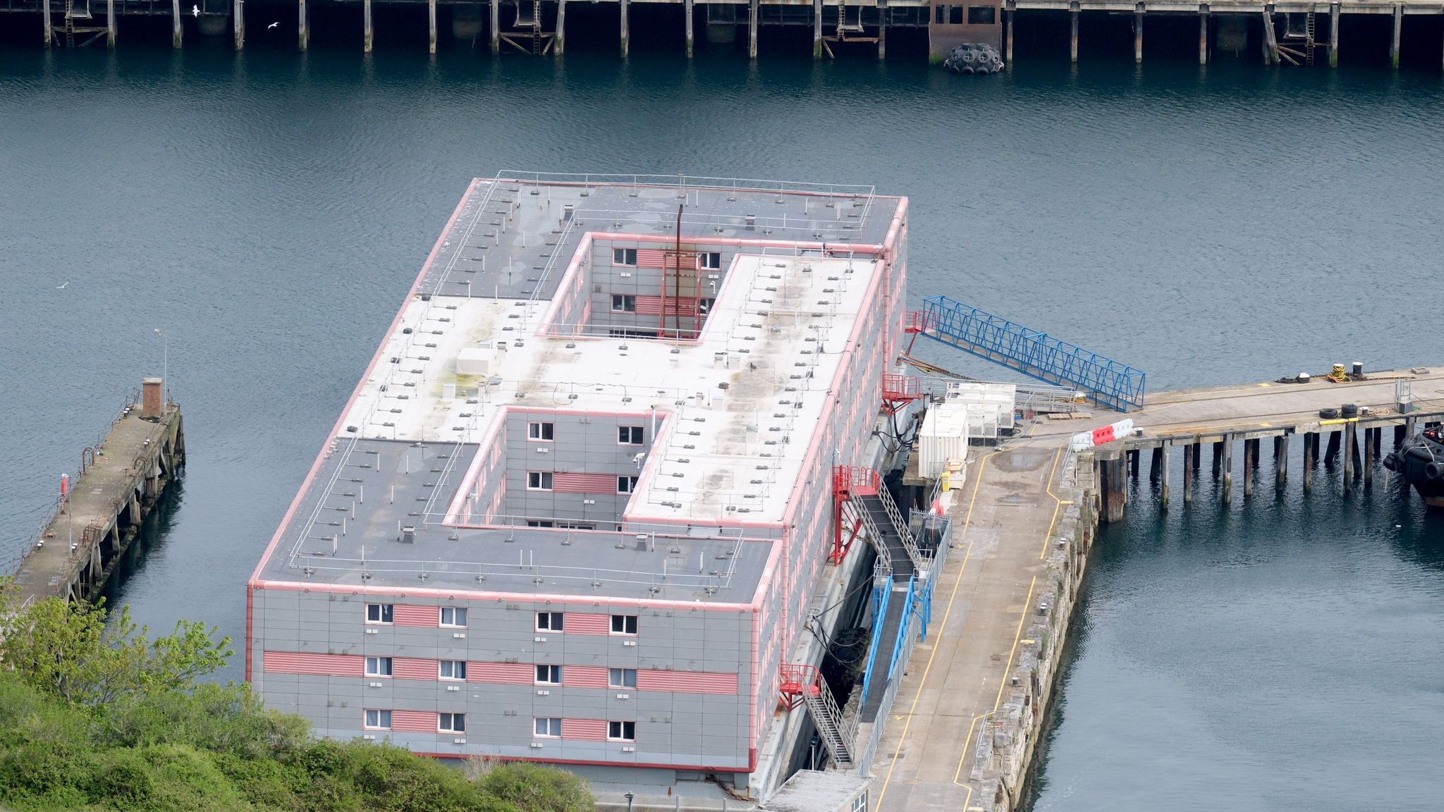 Government contract ends for controversial asylum barge Bibby Stockholm ...