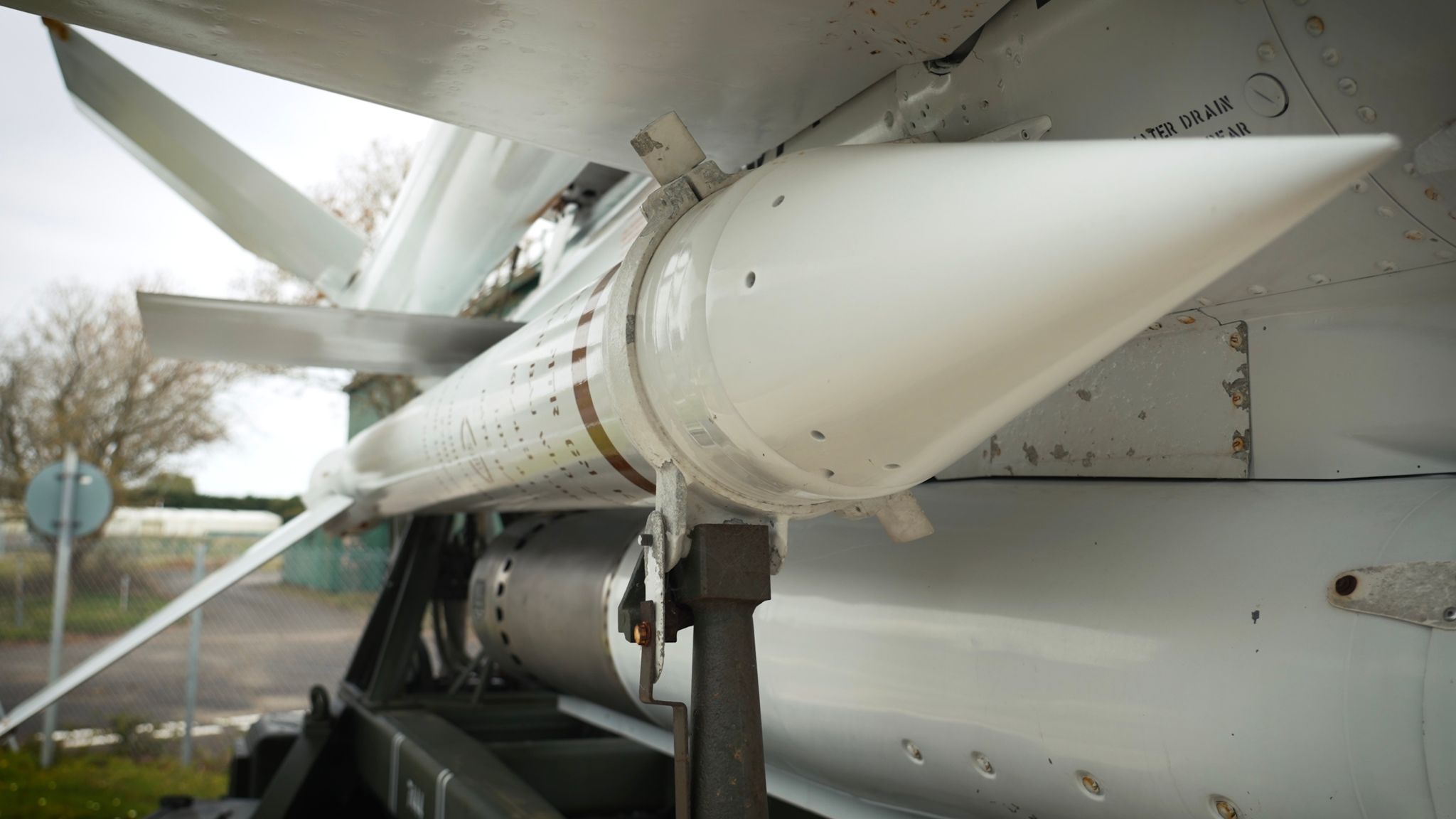 UK 'increasingly vulnerable' to threat of missile and drone attacks ...