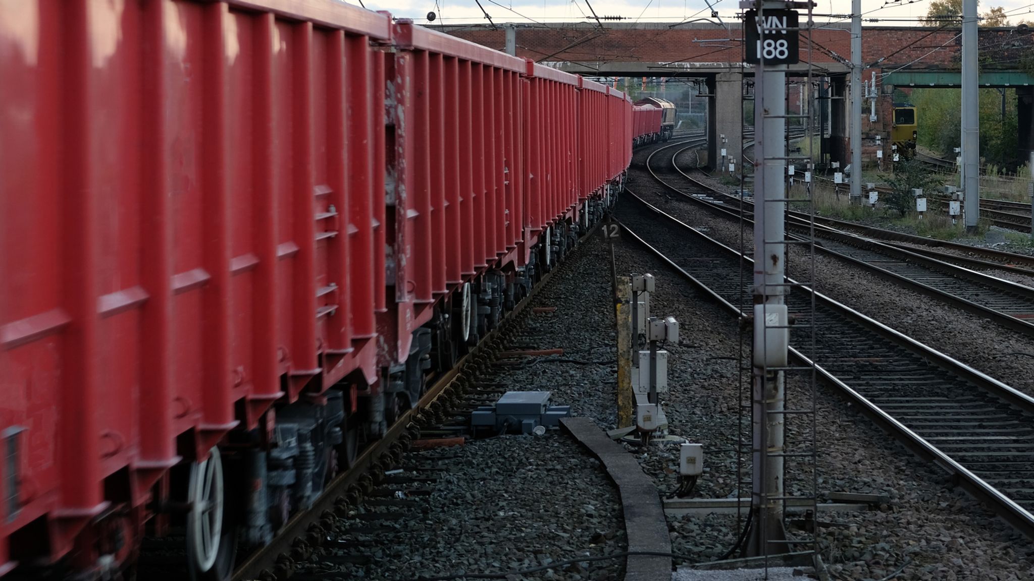 'Do not travel' alert issued after freight train derails on major route ...