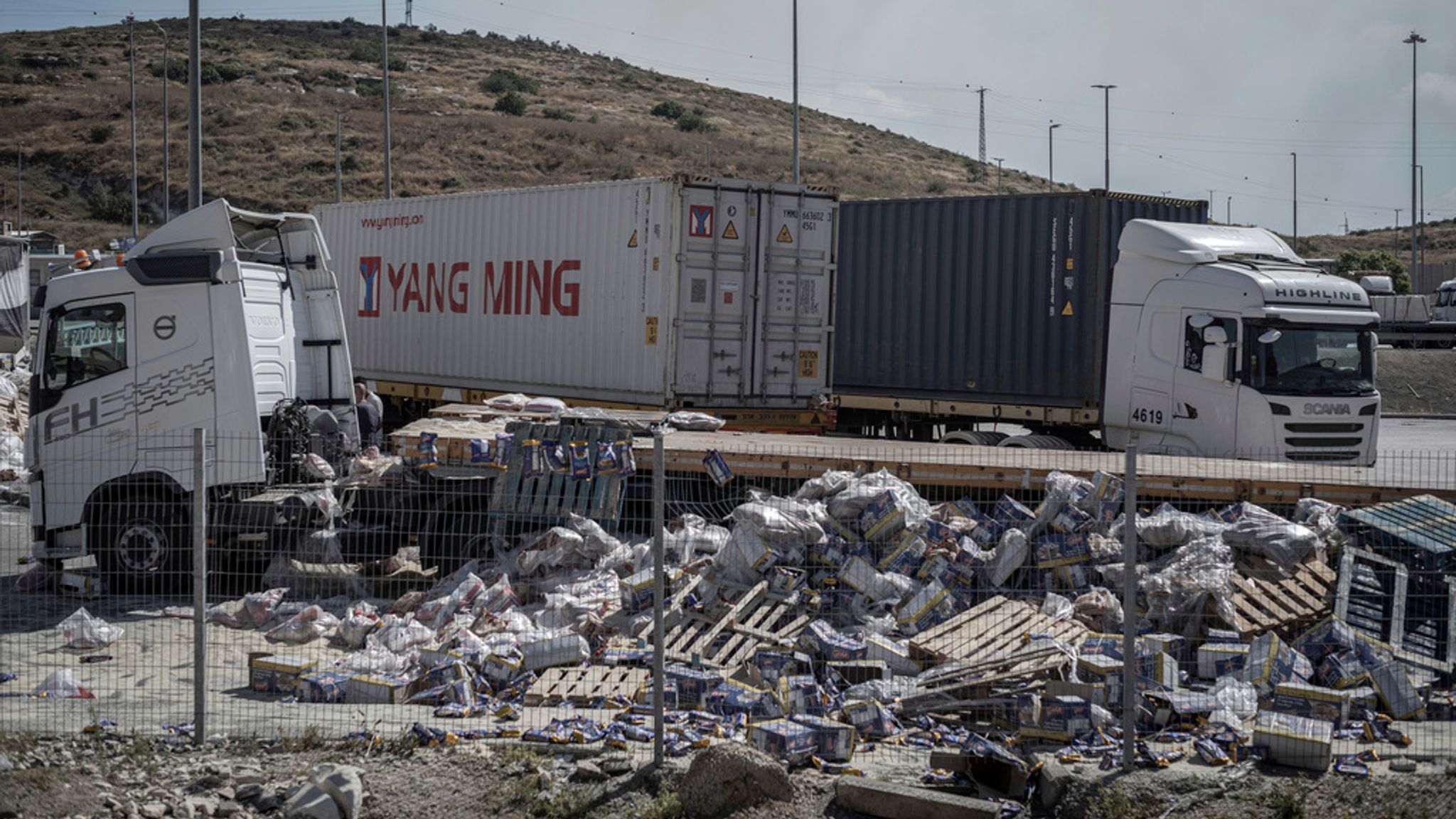 Israeli protesters block aid convoy heading for Gaza | World News | Sky ...
