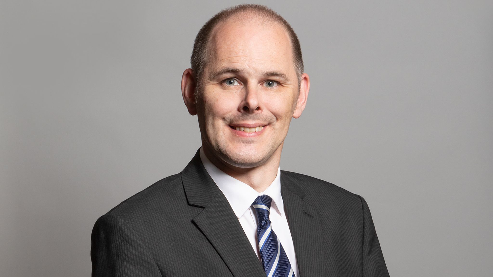 Two ministers and deputy speaker Eleanor Laing join ranks of Tory MPs ...
