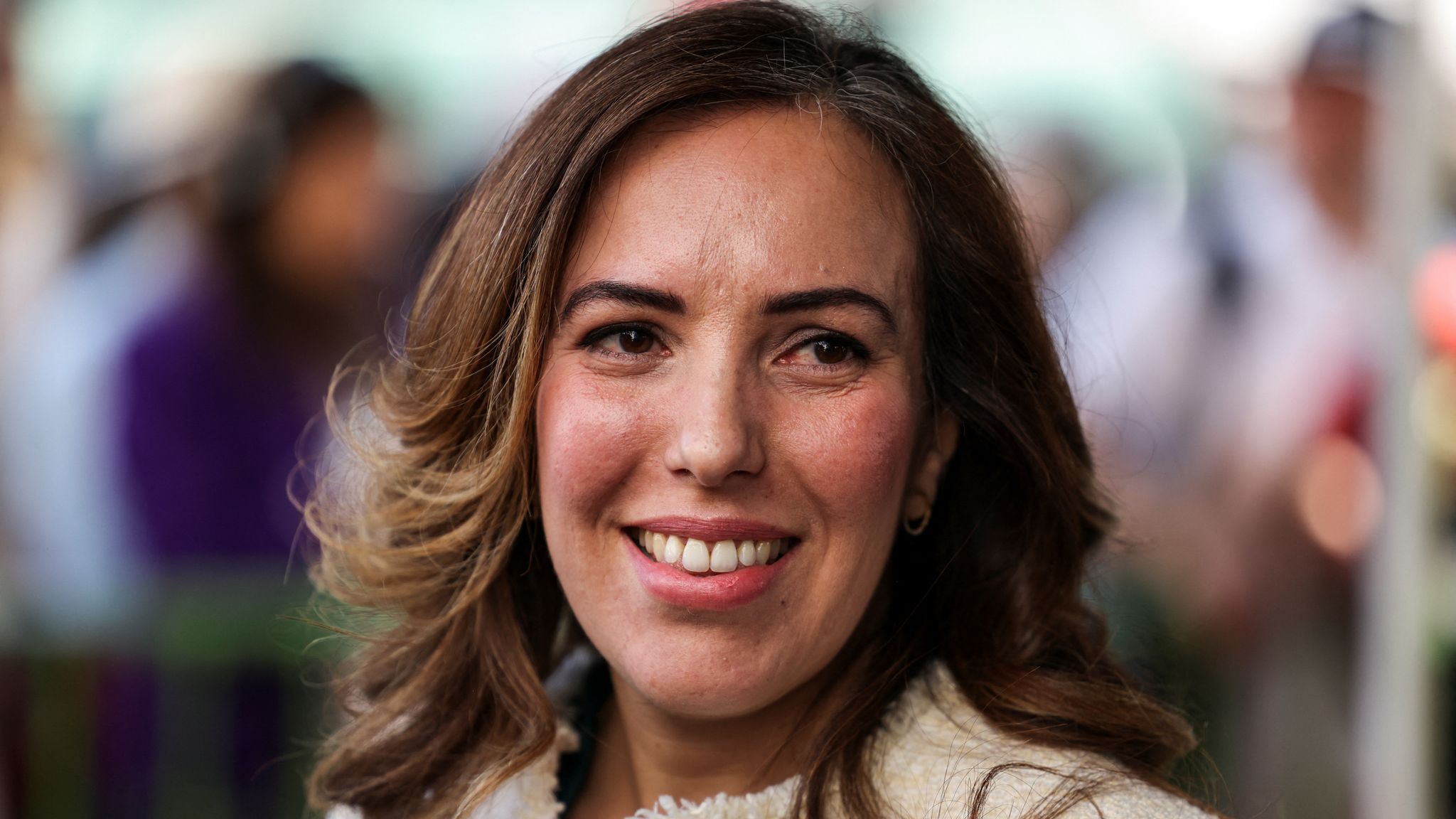 Julian Assange: Artist's threat to destroy Picasso and Warhol ...