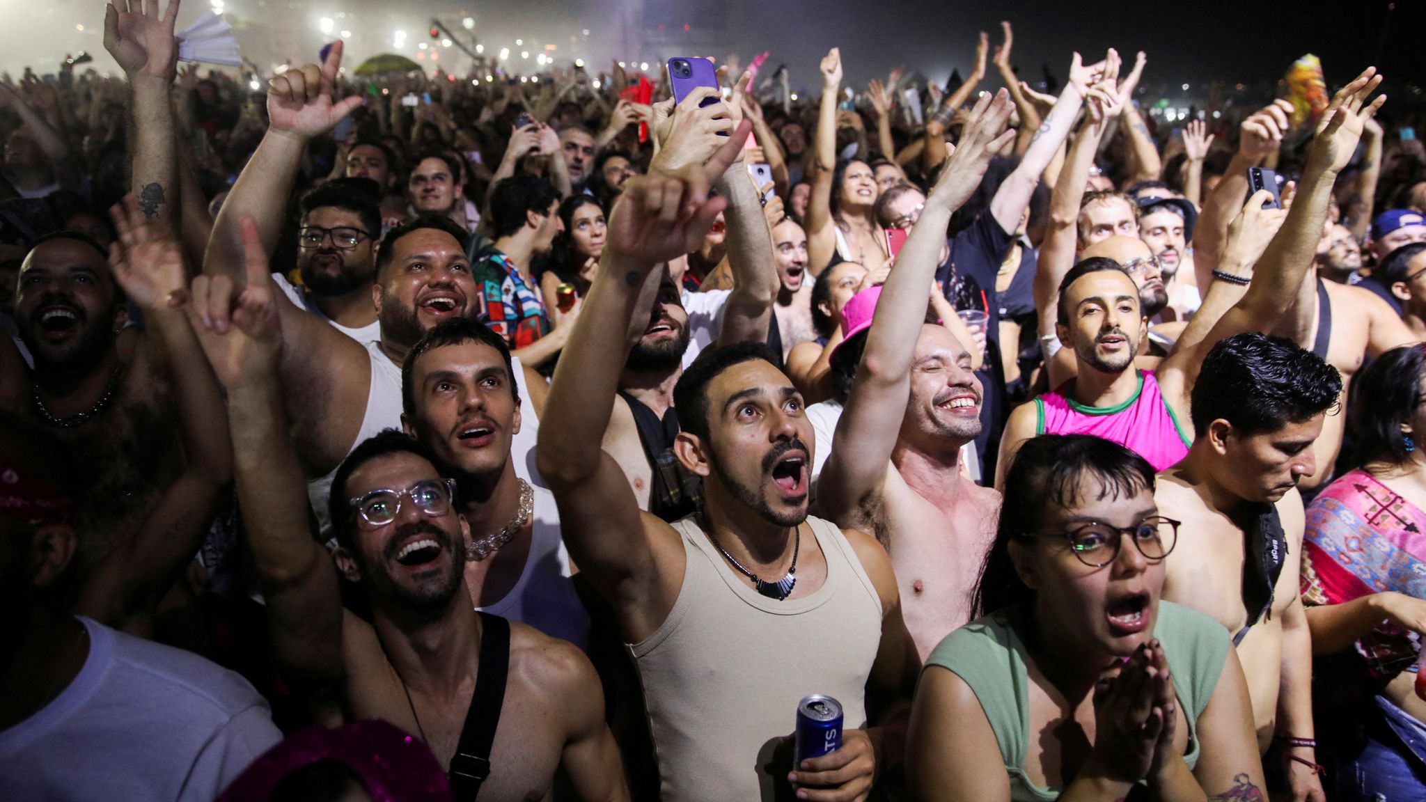 Madonna plays biggest-ever show to 1.6 million fans on Rio's Copacabana ...