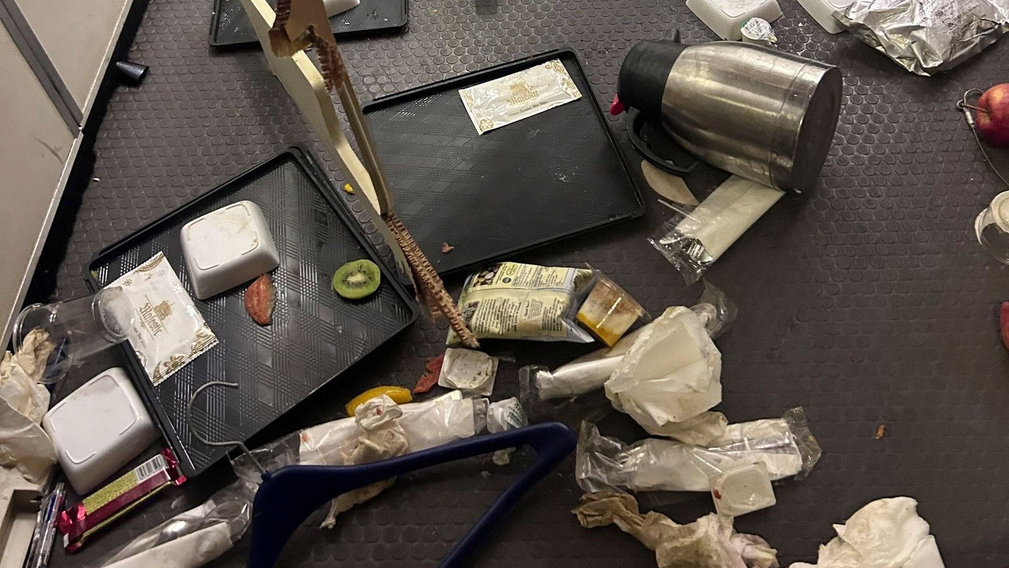 Singapore Airlines turbulence: Images show damage inside plane after ...