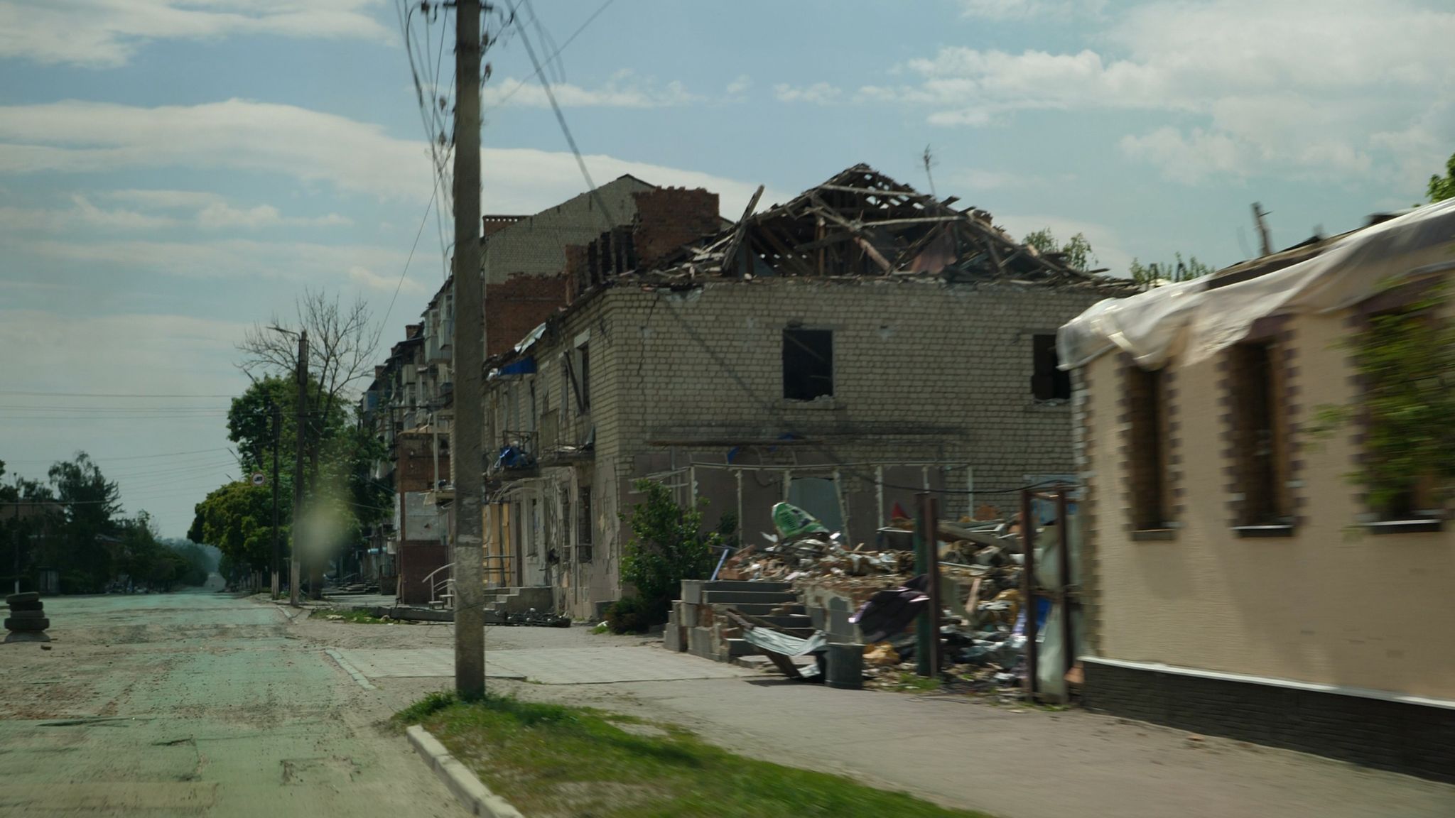 Ukraine war: Inside Vovchansk - the town being flattened in Russian ...